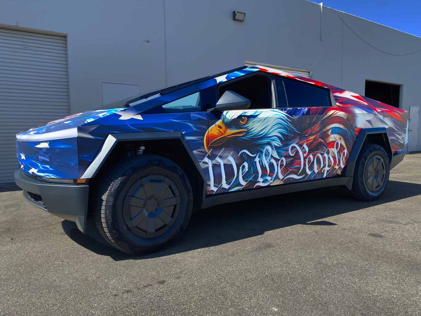 CUSTOM TESLA CYBER TRUCK VEHICLE WRAP